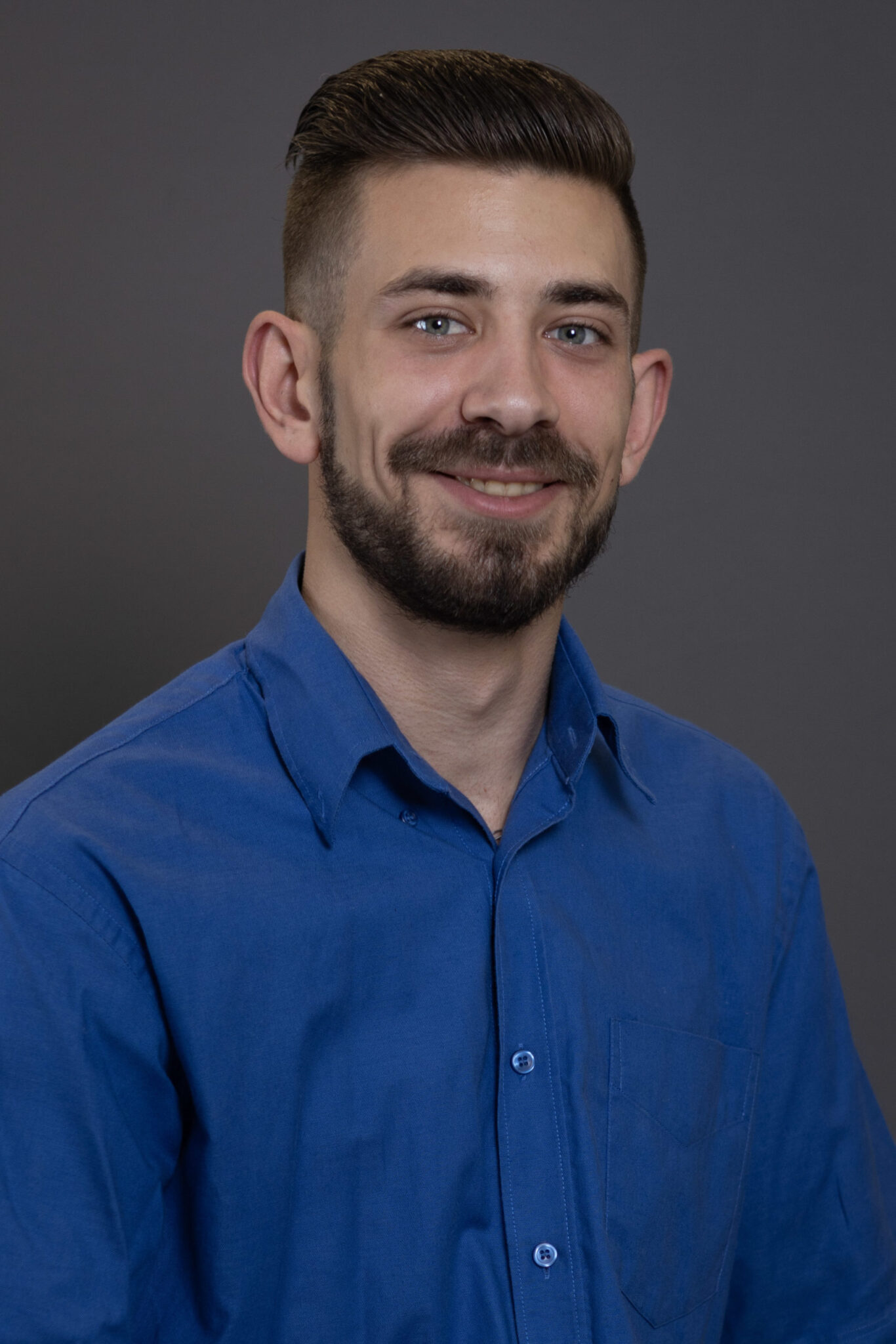 Wasch- & Küchentechnik - Über uns | Lachen, March, Höfe